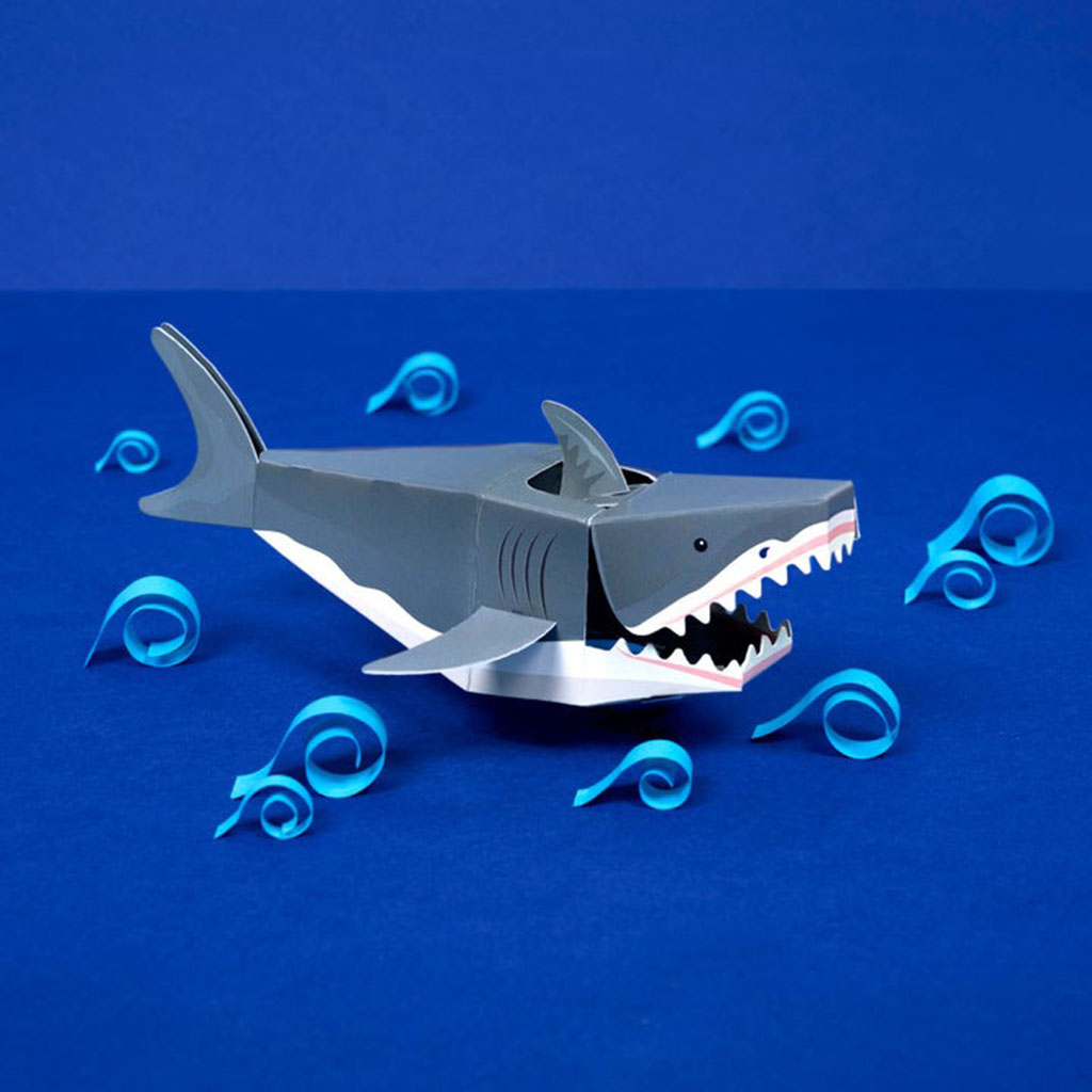 Create Your Own Chomping Shark – Insideout